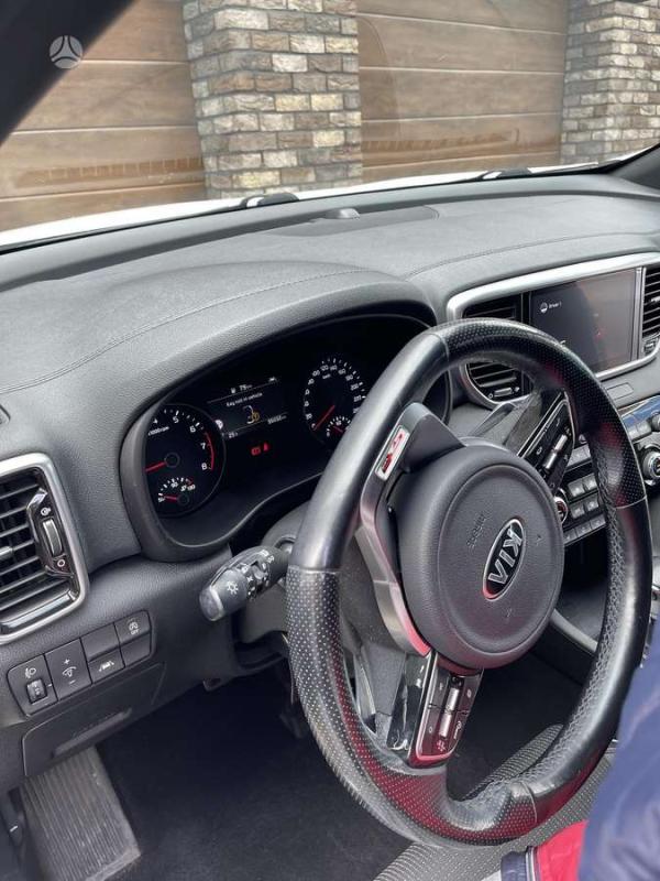 Balts Kia Sportage 2021 Viļņa, ar dzinēja tilpumu 1.59 L un nobraukumu 95 tūkst. km par 17000 €, foto 11 vietnē AUTOMOTO.COM.LV