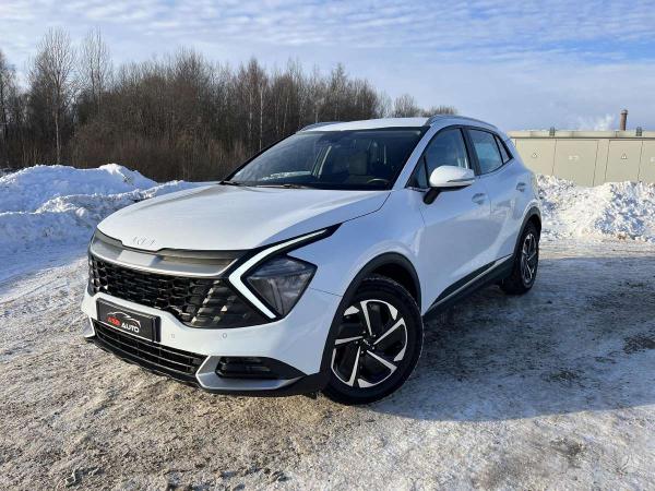 Balts Kia Sportage 2022 Telšiai, ar dzinēja tilpumu 1.60 L un nobraukumu 83 tūkst. km par 20750 €, foto 1 vietnē AUTOMOTO.COM.LV