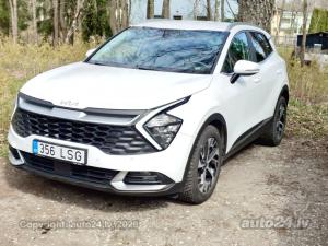 Белый Киа Sportage 2022 в Таллин, объемом двигателя 1.60 л и пробегом 60 тыс. км за 25499 €, фото  на AUTOMOTO.COM.LV