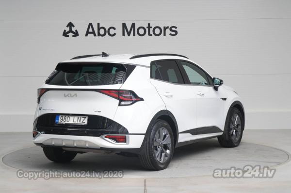 Белый Киа Sportage 2022 в Таллин, объемом двигателя 1.60 л и пробегом 123 тыс. км за 23990 €, фото 4 на AUTOMOTO.COM.LV