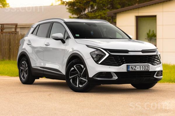 Белый Киа Sportage 2022 в Елгава, объемом двигателя 1.60 л и пробегом 202 тыс. км за 15900 €, фото 1 на AUTOMOTO.COM.LV