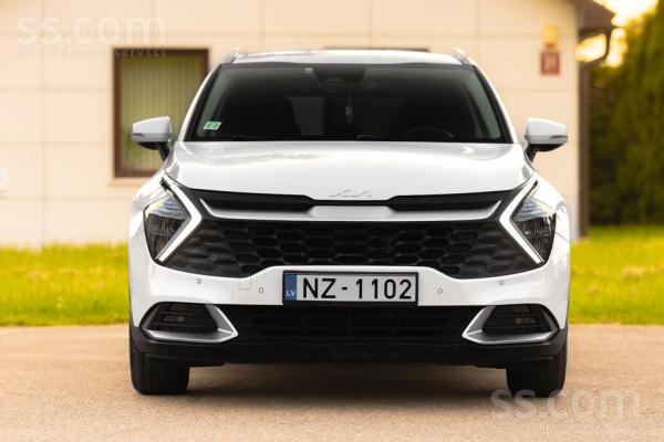 Белый Киа Sportage 2022 в Елгава, объемом двигателя 1.60 л и пробегом 202 тыс. км за 15900 €, фото 2 на AUTOMOTO.COM.LV