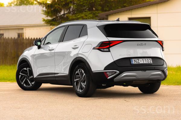 Белый Киа Sportage 2022 в Елгава, объемом двигателя 1.60 л и пробегом 202 тыс. км за 15900 €, фото 4 на AUTOMOTO.COM.LV