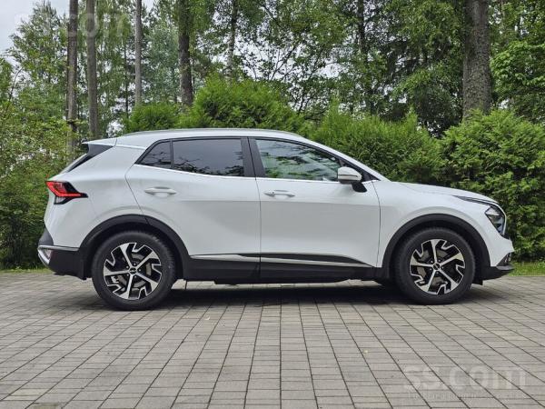 Balts Kia Sportage 2022 Jelgava, ar dzinēja tilpumu 1.60 L un nobraukumu 50 tūkst. km par 23400 €, foto 7 vietnē AUTOMOTO.COM.LV