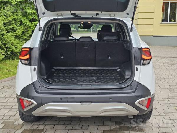 Balts Kia Sportage 2022 Jelgava, ar dzinēja tilpumu 1.60 L un nobraukumu 50 tūkst. km par 23400 €, foto 9 vietnē AUTOMOTO.COM.LV