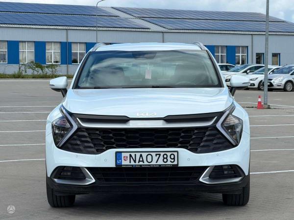 Белый Киа Sportage 2022 в Таураге, объемом двигателя 1.60 л и пробегом 31 тыс. км за 21800 €, фото 3 на AUTOMOTO.COM.LV
