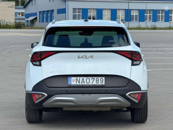 Balts Kia Sportage 2022 Tauragė, ar dzinēja tilpumu 1.60 L un nobraukumu 31 tūkst. km par 21800 €, foto 10 vietnē AUTOMOTO.COM.LV