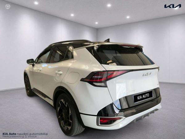 White Kia Sportage 2022 in Vilnius, with an engine capacity of 1.60 L and mileage of 64 thousand km for 34000 €, photo 7 on AUTOMOTO.COM.LV