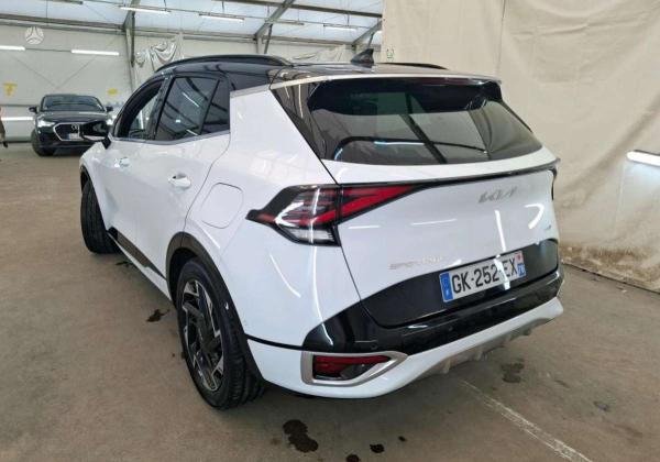Balts Kia Sportage 2022 Viļņa, ar dzinēja tilpumu 1.60 L un nobraukumu 96 tūkst. km par 28990 €, foto 3 vietnē AUTOMOTO.COM.LV