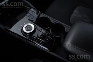 White Kia Sportage 2022 in Jelgava, with an engine capacity of 1.60 L and mileage of 225 thousand km for 16300 €, photo 14 on AUTOMOTO.COM.LV