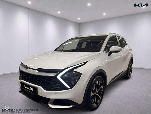 Белый Киа Sportage 2022 в Вильнюс, объемом двигателя 1.60 л и пробегом 43 тыс. км за 24900 €, фото 1 на AUTOMOTO.COM.LV