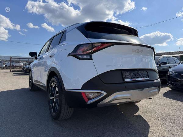 Balts Kia Sportage 2022 Kauņa, ar dzinēja tilpumu 1.60 L un nobraukumu 125 tūkst. km par 20600 €, foto 7 vietnē AUTOMOTO.COM.LV