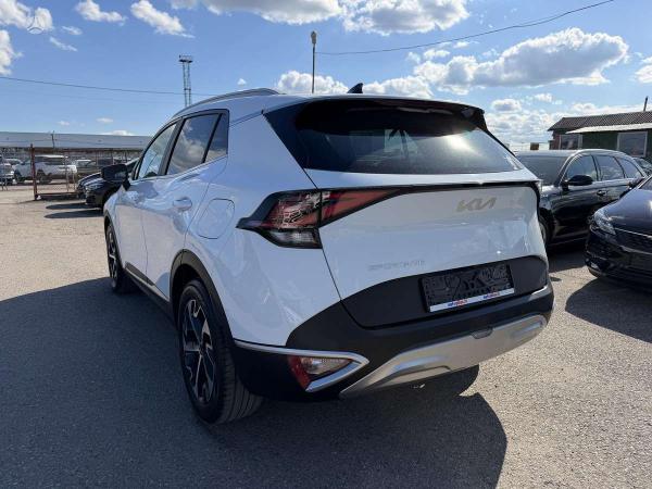 Balts Kia Sportage 2022 Kauņa, ar dzinēja tilpumu 1.60 L un nobraukumu 125 tūkst. km par 20600 €, foto 8 vietnē AUTOMOTO.COM.LV