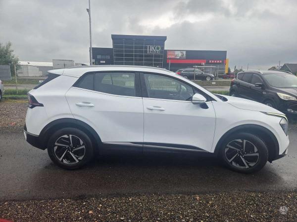 Киа Sportage 2022 в Таураге на AUTOMOTO.COM.LV Белый Киа Sportage 2022 в Таураге, объемом двигателя 1.60 л и пробегом 134 тыс. км за 17300 €, фото 7 на AUTOMOTO.COM.LV