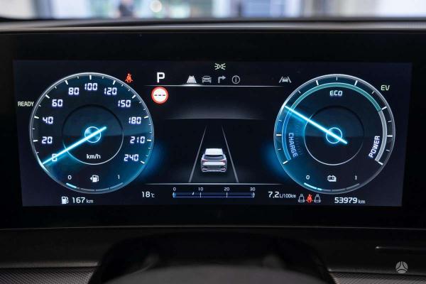 Белый Киа Sportage 2022 в Вильнюс, объемом двигателя 1.60 л и пробегом 54 тыс. км за 30900 €, фото 7 на AUTOMOTO.COM.LV
