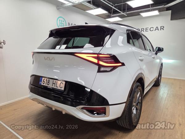 Kia Sportage 2022 Tallina vietnē Balts Kia Sportage 2022 Tallina, ar dzinēja tilpumu 1.60 L un nobraukumu 72 tūkst. km par 25900 €, foto 7 vietnē AUTOMOTO.COM.LV