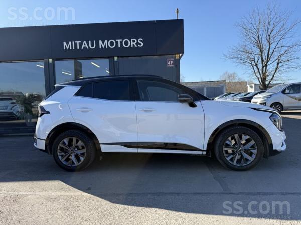 Белый Киа Sportage 2023 в Елгава, объемом двигателя 1.60 л и пробегом 98 тыс. км за 24900 €, фото 7 на AUTOMOTO.COM.LV