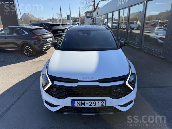 Белый Киа Sportage 2023 в Елгава, объемом двигателя 1.60 л и пробегом 98 тыс. км за 24900 €, фото 9 на AUTOMOTO.COM.LV