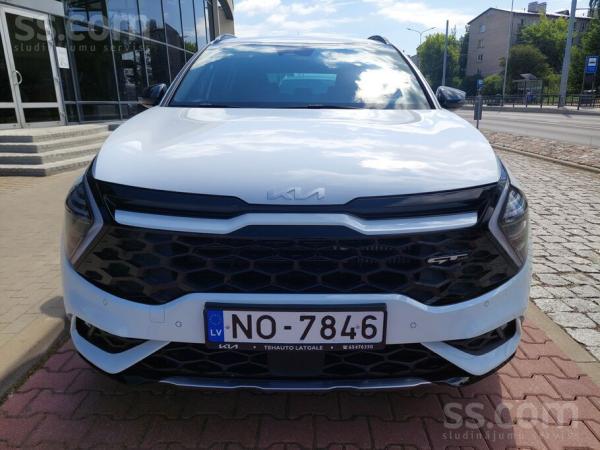 Белый Киа Sportage 2023 в Даугавпилс, объемом двигателя 1.60 л и пробегом 20 тыс. км за 29500 €, фото 2 на AUTOMOTO.COM.LV