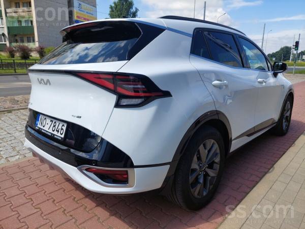 Белый Киа Sportage 2023 в Даугавпилс, объемом двигателя 1.60 л и пробегом 20 тыс. км за 29500 €, фото 4 на AUTOMOTO.COM.LV
