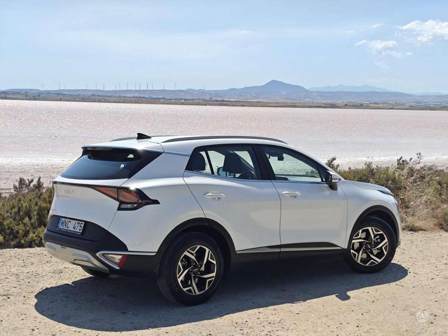 Balts Kia Sportage 2023 Viļņa, ar dzinēja tilpumu 1.60 L un nobraukumu 73 tūkst. km par 20000 €, foto 6 vietnē AUTOMOTO.COM.LV