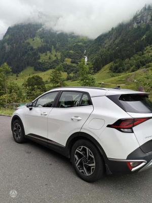 Balts Kia Sportage 2023 Viļņa, ar dzinēja tilpumu 1.60 L un nobraukumu 73 tūkst. km par 20000 €, foto 9 vietnē AUTOMOTO.COM.LV