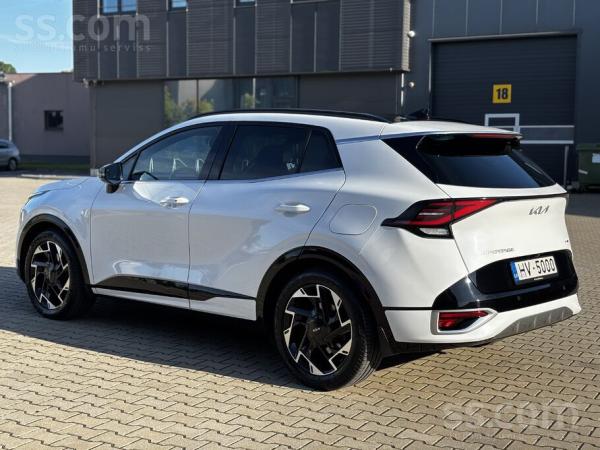 Balts Kia Sportage 2023 Rīga, ar dzinēja tilpumu 1.60 L un nobraukumu 25 tūkst. km par 29930 €, foto 4 vietnē AUTOMOTO.COM.LV