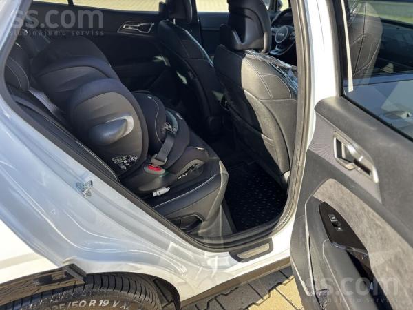 Balts Kia Sportage 2023 Rīga, ar dzinēja tilpumu 1.60 L un nobraukumu 25 tūkst. km par 29930 €, foto 8 vietnē AUTOMOTO.COM.LV