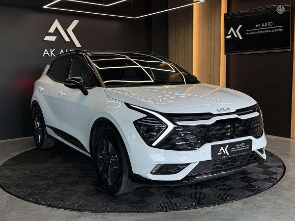 White Kia Sportage 2023 in Kaunas, with an engine capacity of 1.60 L and mileage of 68 thousand km for 31990 €, photo 3 on AUTOMOTO.COM.LV
