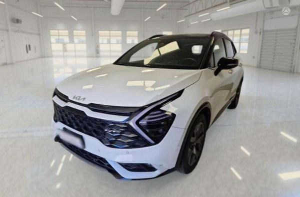 Balts Kia Sportage 2023 Viļņa, ar dzinēja tilpumu 1.60 L un nobraukumu 71 tūkst. km par 27990 €, foto 1 vietnē AUTOMOTO.COM.LV