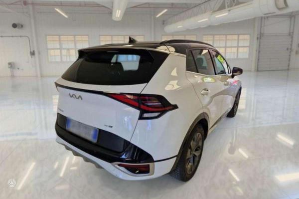 Balts Kia Sportage 2023 Viļņa, ar dzinēja tilpumu 1.60 L un nobraukumu 71 tūkst. km par 27990 €, foto 4 vietnē AUTOMOTO.COM.LV