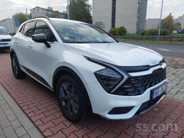 Balts Kia Sportage 2024 Daugavpils, ar dzinēja tilpumu 1.60 L un nobraukumu 17 tūkst. km par 36990 €, foto 3 vietnē AUTOMOTO.COM.LV
