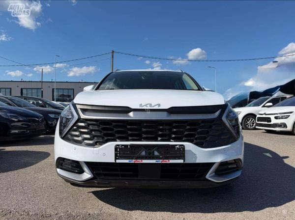 Balts Kia Sportage 2024 Kauņa, ar dzinēja tilpumu 1.60 L un nobraukumu 125 tūkst. km par 21600 €, foto 1 vietnē AUTOMOTO.COM.LV