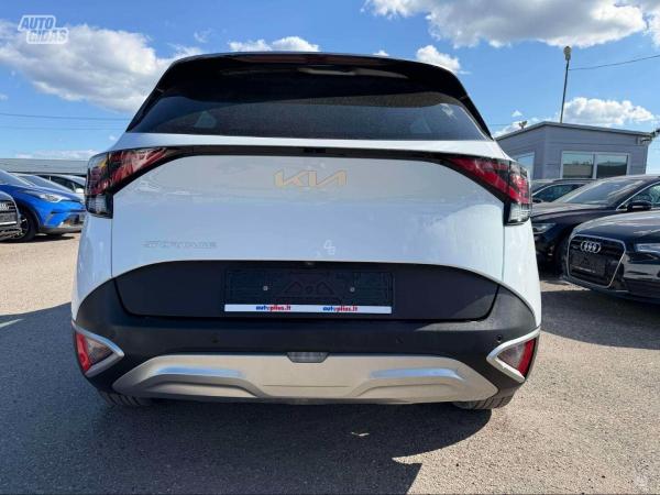 Balts Kia Sportage 2024 Kauņa, ar dzinēja tilpumu 1.60 L un nobraukumu 125 tūkst. km par 21600 €, foto 6 vietnē AUTOMOTO.COM.LV
