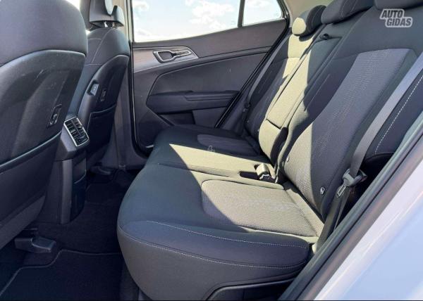 Balts Kia Sportage 2024 Kauņa, ar dzinēja tilpumu 1.60 L un nobraukumu 125 tūkst. km par 21600 €, foto 11 vietnē AUTOMOTO.COM.LV