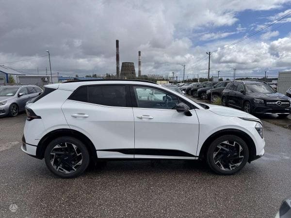 Белый Киа Sportage 2024 в Каунас, объемом двигателя 1.60 л и пробегом 191 тыс. км за 18300 €, фото 4 на AUTOMOTO.COM.LV