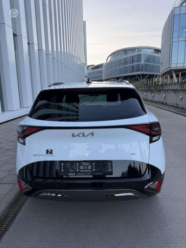 Balts Kia Sportage 2025 Viļņa, ar dzinēja tilpumu 1.60 L un nobraukumu 12 tūkst. km par 29990 €, foto 6 vietnē AUTOMOTO.COM.LV
