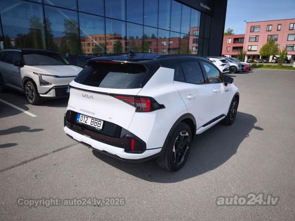 Белый Киа Sportage 2026 в Таллин, объемом двигателя 1.60 л и пробегом 5 тыс. км за 43500 €, фото 5 на AUTOMOTO.COM.LV