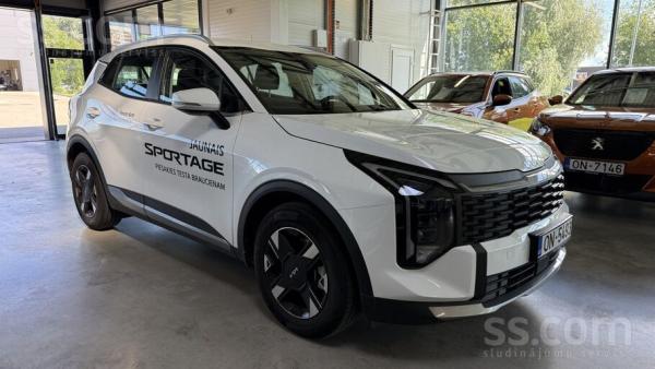 Balts Kia Sportage 2026 Rīga, ar dzinēja tilpumu 1.60 L un nobraukumu 3 tūkst. km par 28900 €, foto 7 vietnē AUTOMOTO.COM.LV
