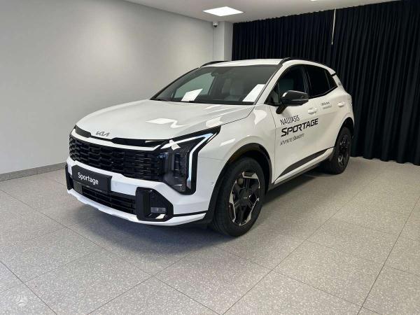 Киа Sportage 2026 в Вильнюс на AUTOMOTO.COM.LV Белый Киа Sportage 2026 в Вильнюс, объемом двигателя 1.60 л и пробегом 2 тыс. км за 38490 €, фото 1 на AUTOMOTO.COM.LV