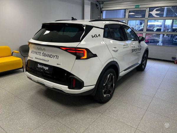 Киа Sportage 2026 в Вильнюс на AUTOMOTO.COM.LV Белый Киа Sportage 2026 в Вильнюс, объемом двигателя 1.60 л и пробегом 2 тыс. км за 38490 €, фото 3 на AUTOMOTO.COM.LV