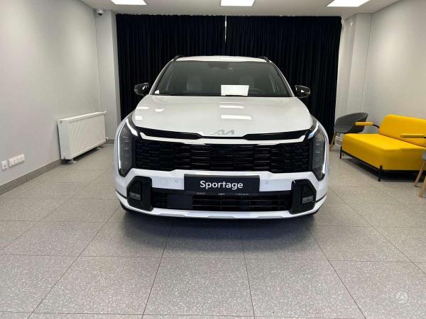 Киа Sportage 2026 в Вильнюс на AUTOMOTO.COM.LV Белый Киа Sportage 2026 в Вильнюс, объемом двигателя 1.60 л и пробегом 2 тыс. км за 38490 €, фото 4 на AUTOMOTO.COM.LV