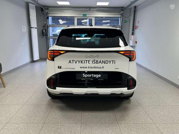 Киа Sportage 2026 в Вильнюс на AUTOMOTO.COM.LV Белый Киа Sportage 2026 в Вильнюс, объемом двигателя 1.60 л и пробегом 2 тыс. км за 38490 €, фото 5 на AUTOMOTO.COM.LV