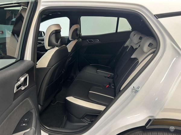 Киа Sportage 2026 в Вильнюс на AUTOMOTO.COM.LV Белый Киа Sportage 2026 в Вильнюс, объемом двигателя 1.60 л и пробегом 2 тыс. км за 38490 €, фото 9 на AUTOMOTO.COM.LV