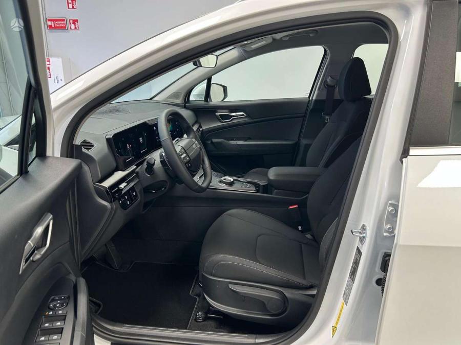 Balts Kia Sportage 2026 Viļņa, ar dzinēja tilpumu 1.60 L un nobraukumu 1 tūkst. km par 32490 €, foto 8 vietnē AUTOMOTO.COM.LV