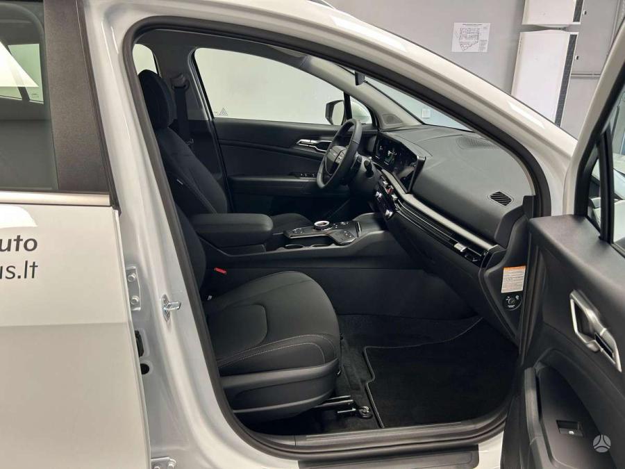 Balts Kia Sportage 2026 Viļņa, ar dzinēja tilpumu 1.60 L un nobraukumu 1 tūkst. km par 32490 €, foto 16 vietnē AUTOMOTO.COM.LV