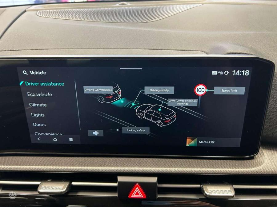 Balts Kia Sportage 2026 Viļņa, ar dzinēja tilpumu 1.60 L un nobraukumu 1 tūkst. km par 32490 €, foto 22 vietnē AUTOMOTO.COM.LV