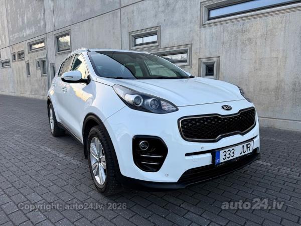 White Kia Sportage 2017 in Tallinn, with an engine capacity of 1.70 L and mileage of 88 thousand km for 13990 €, photo 2 on AUTOMOTO.COM.LV