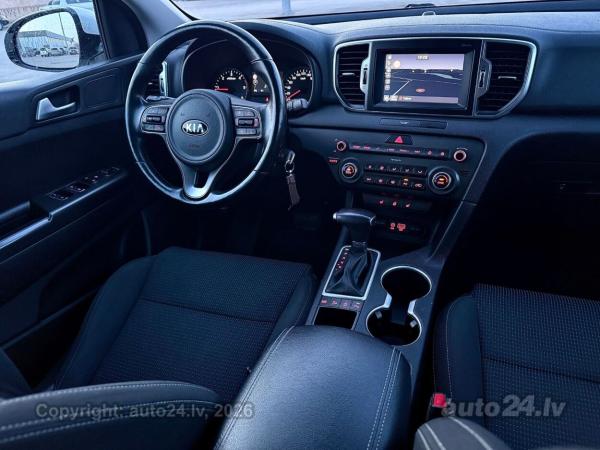 Balts Kia Sportage 2017 Tallina, ar dzinēja tilpumu 1.70 L un nobraukumu 88 tūkst. km par 13990 €, foto 11 vietnē AUTOMOTO.COM.LV