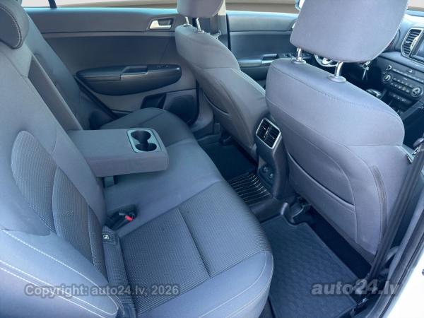 Белый Киа Sportage 2017 в Пярну, объемом двигателя 1.60 л и пробегом 164 тыс. км за 12900 €, фото 7 на AUTOMOTO.COM.LV
